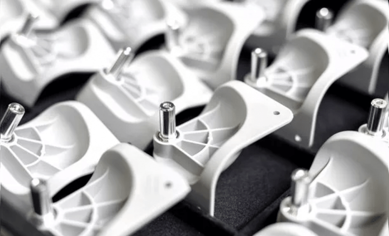 Plastic Injection Molding Guide 4: Screw Thread