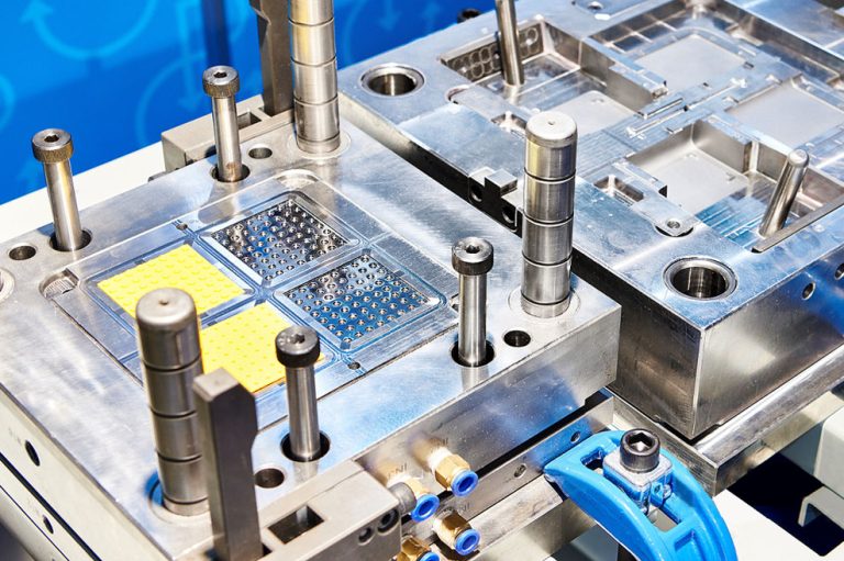 What is Tooling in Manufacturing: Types, Materials, Applications